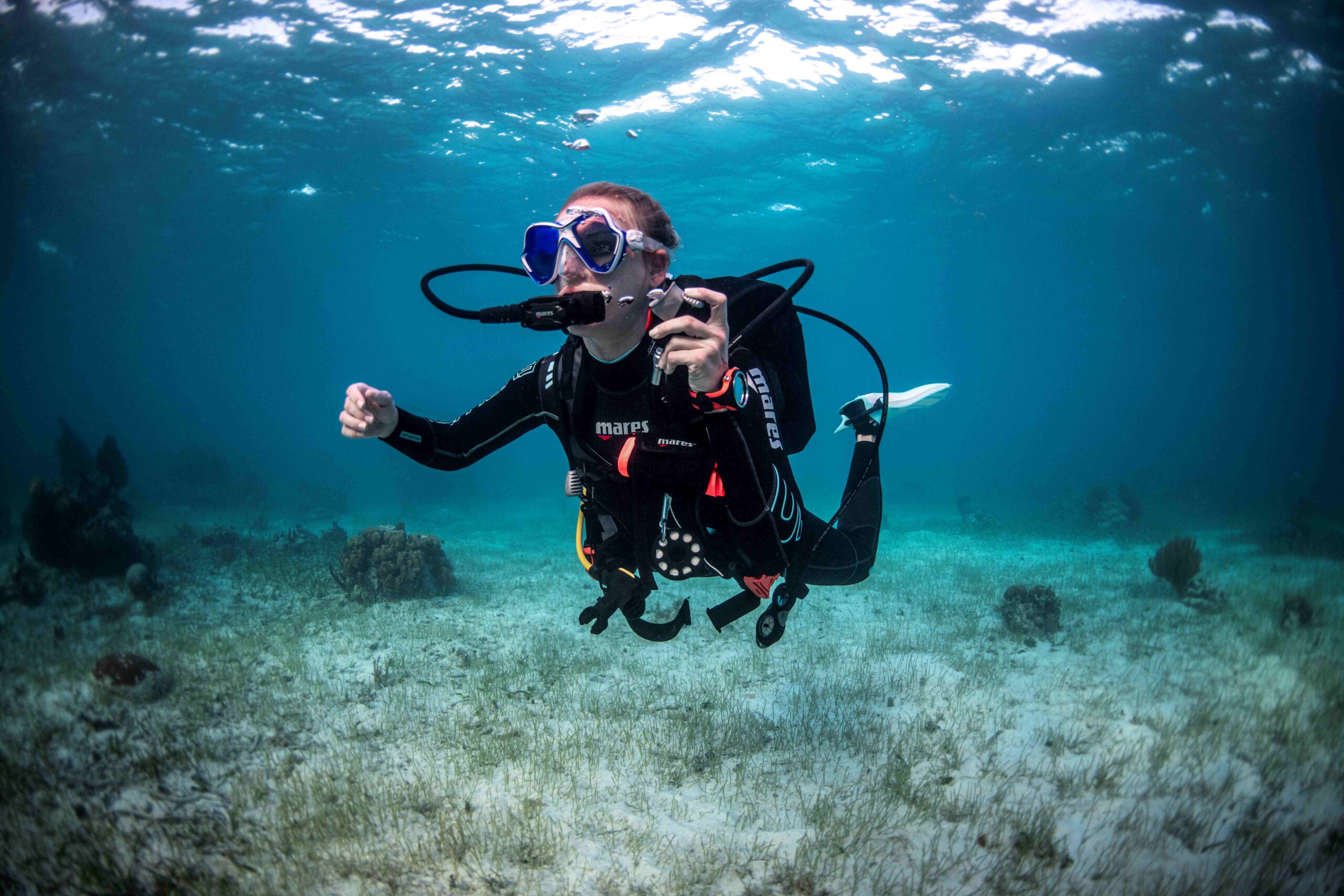 Scuba Diving Menorca | 8 diving at the best price | Freedome