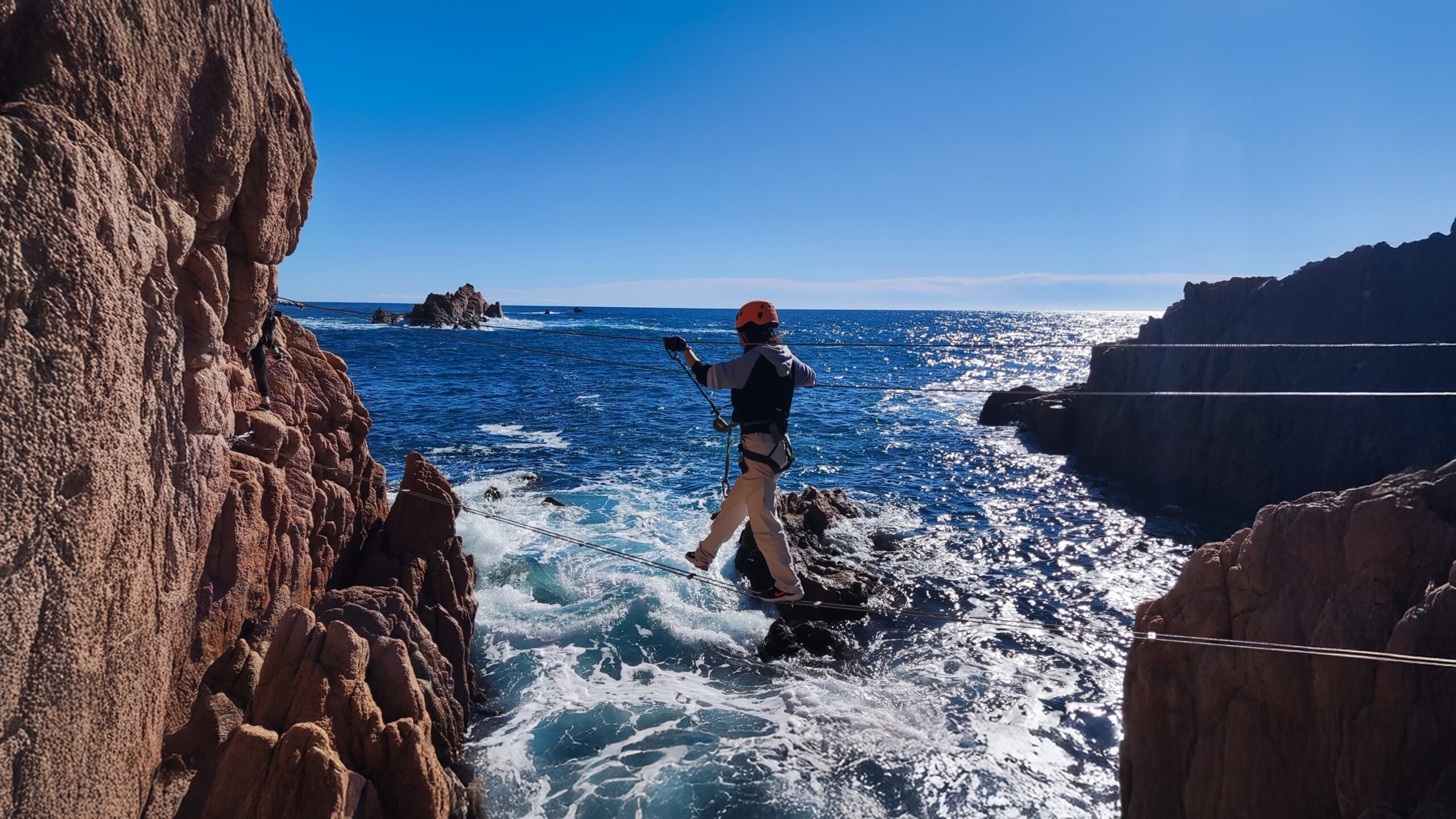 Vie ferrate Costa Brava | Book or gift online | Freedome
