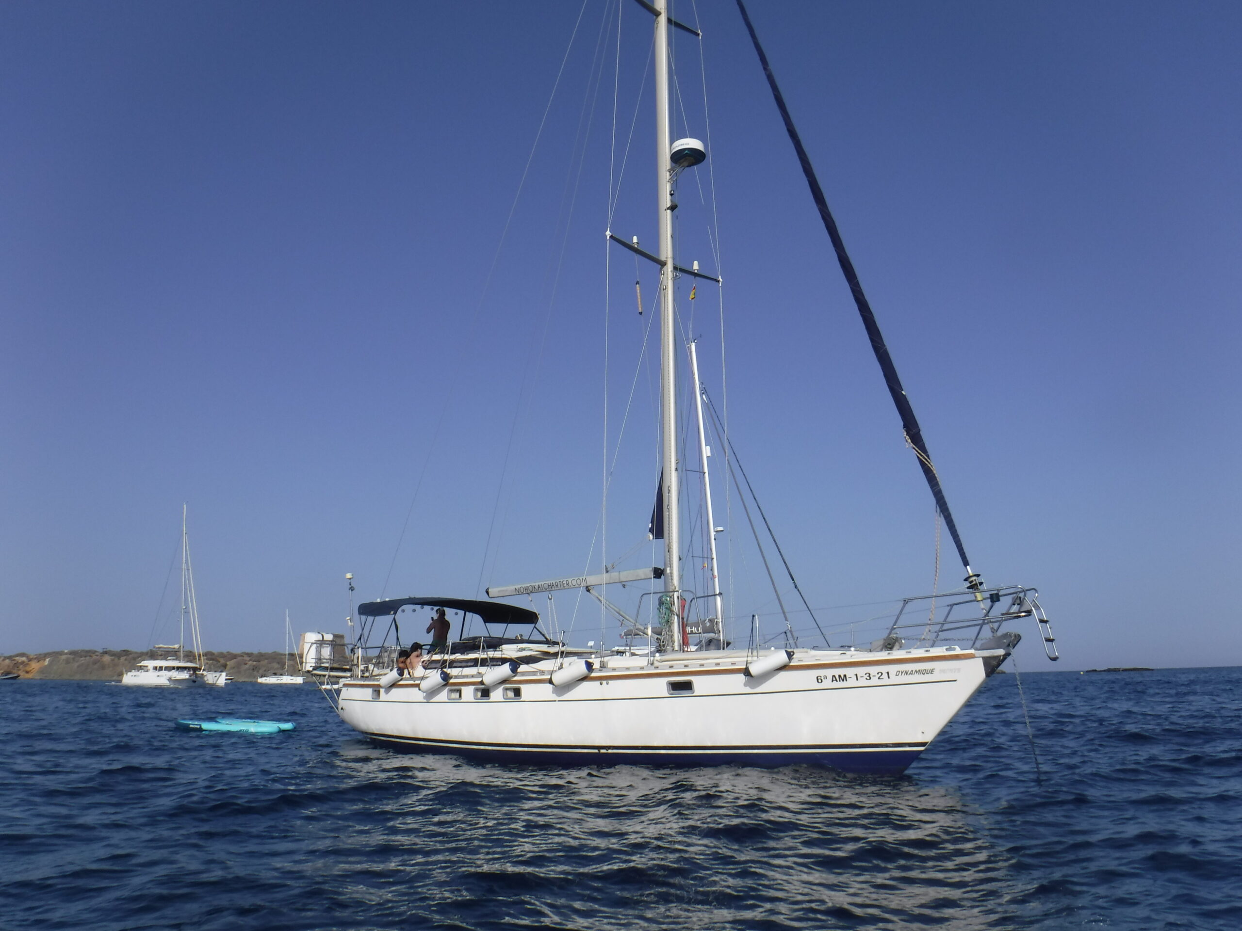 Boat Tours Tabarca | Starting from €85 | Freedome