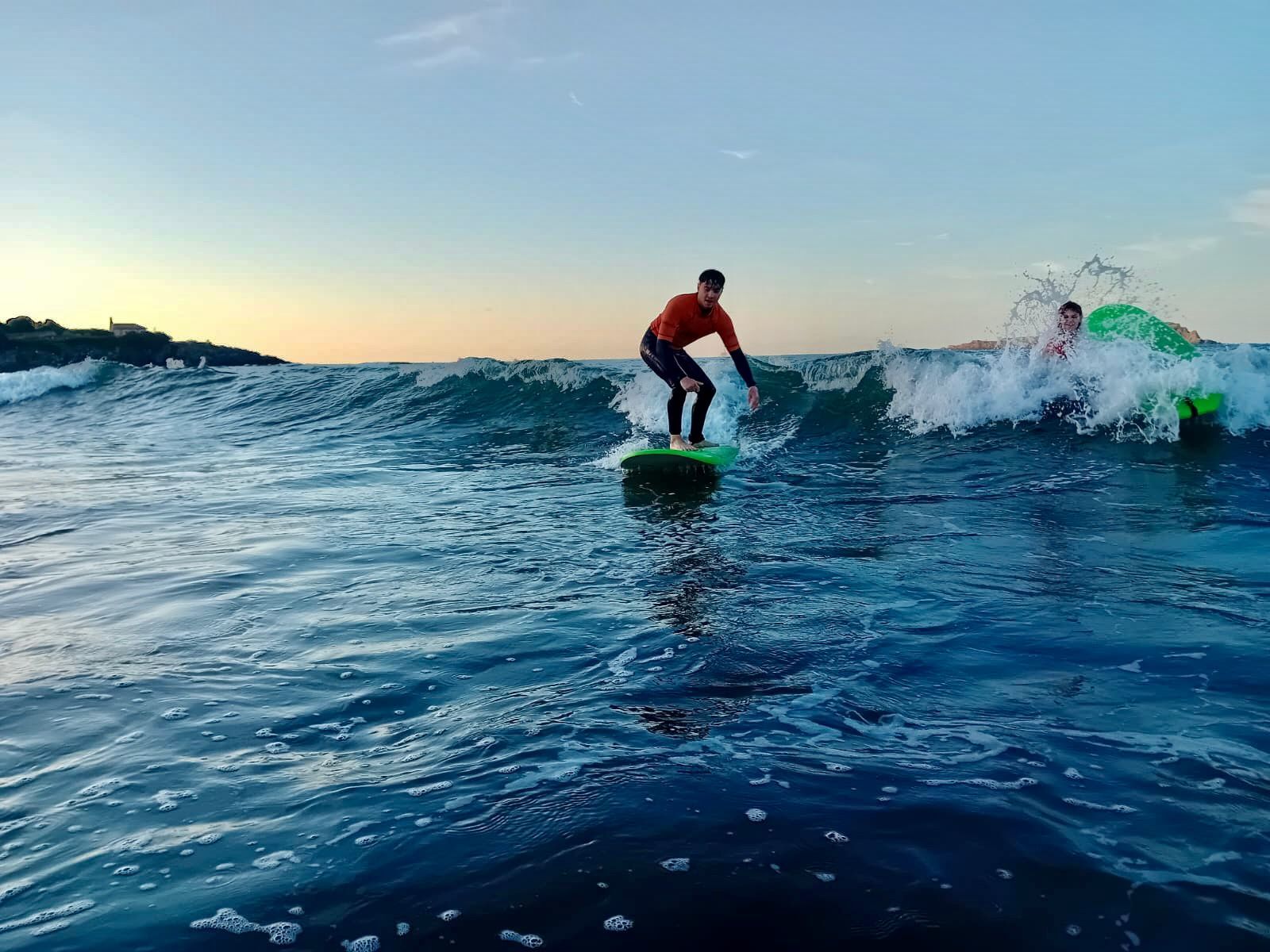 Surfing Mundaka | Book or gift online | Freedome