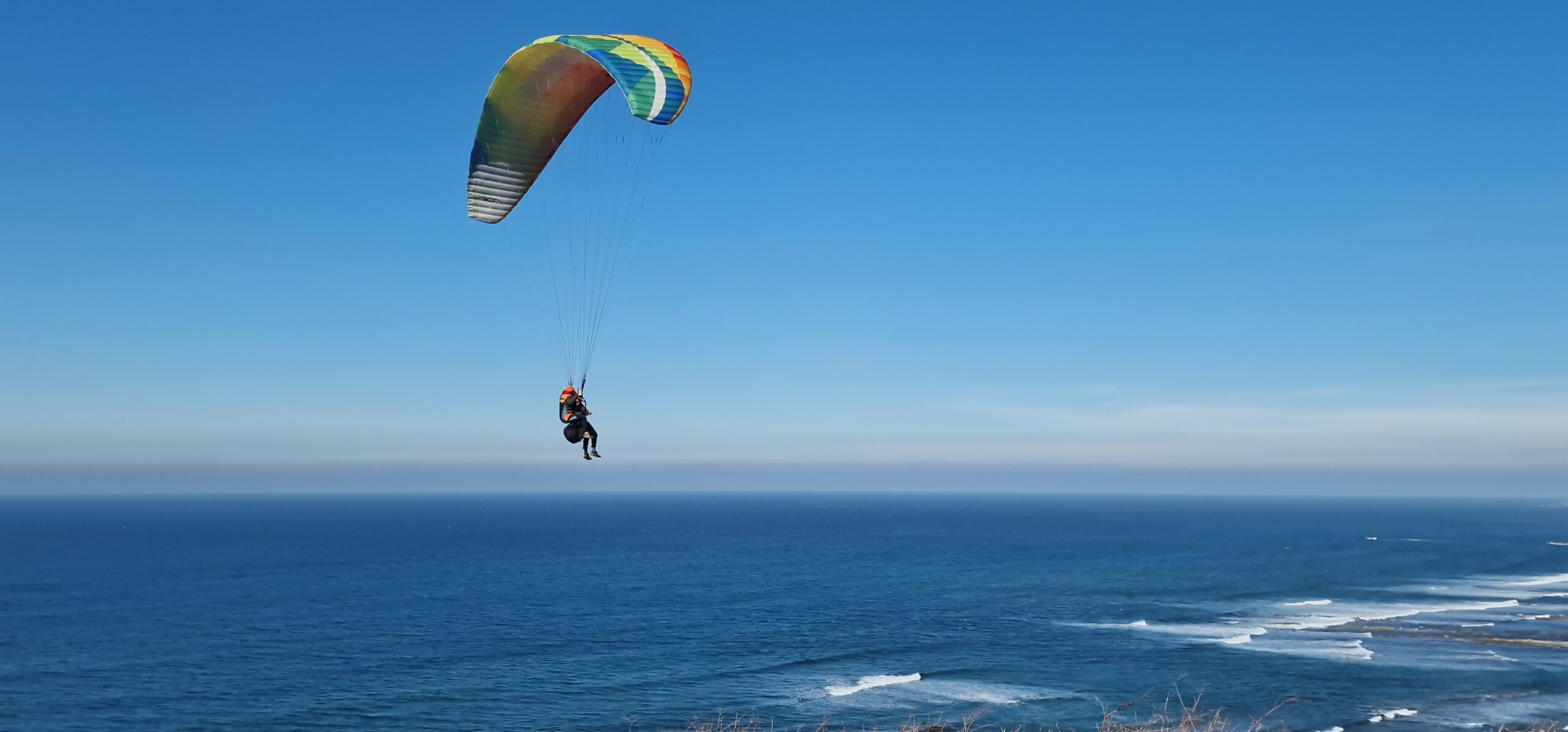 Paragliding Vizcaya | Starting from €49 | Freedome
